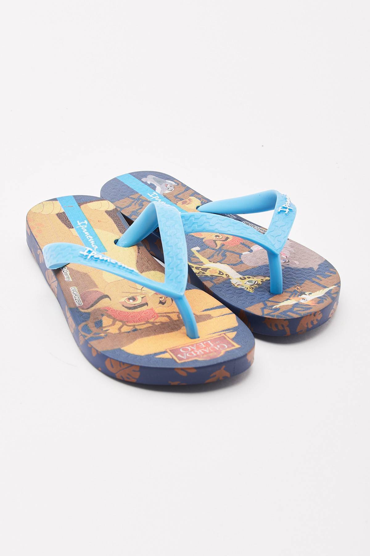 Zapatilla Tres Puntadas Rey León Ipanema | De Prati Tienda Online