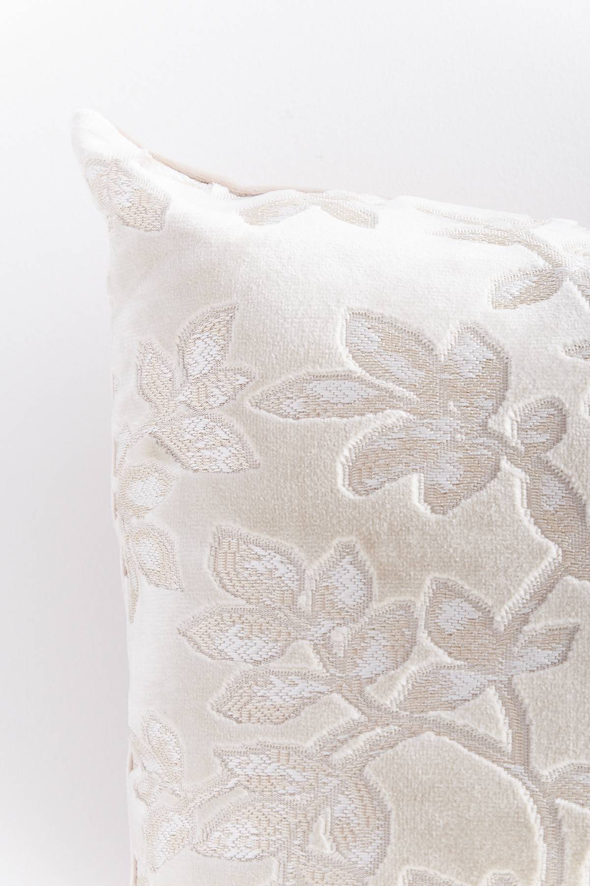 Cojín Flores Deconova | Deprati Tienda Online