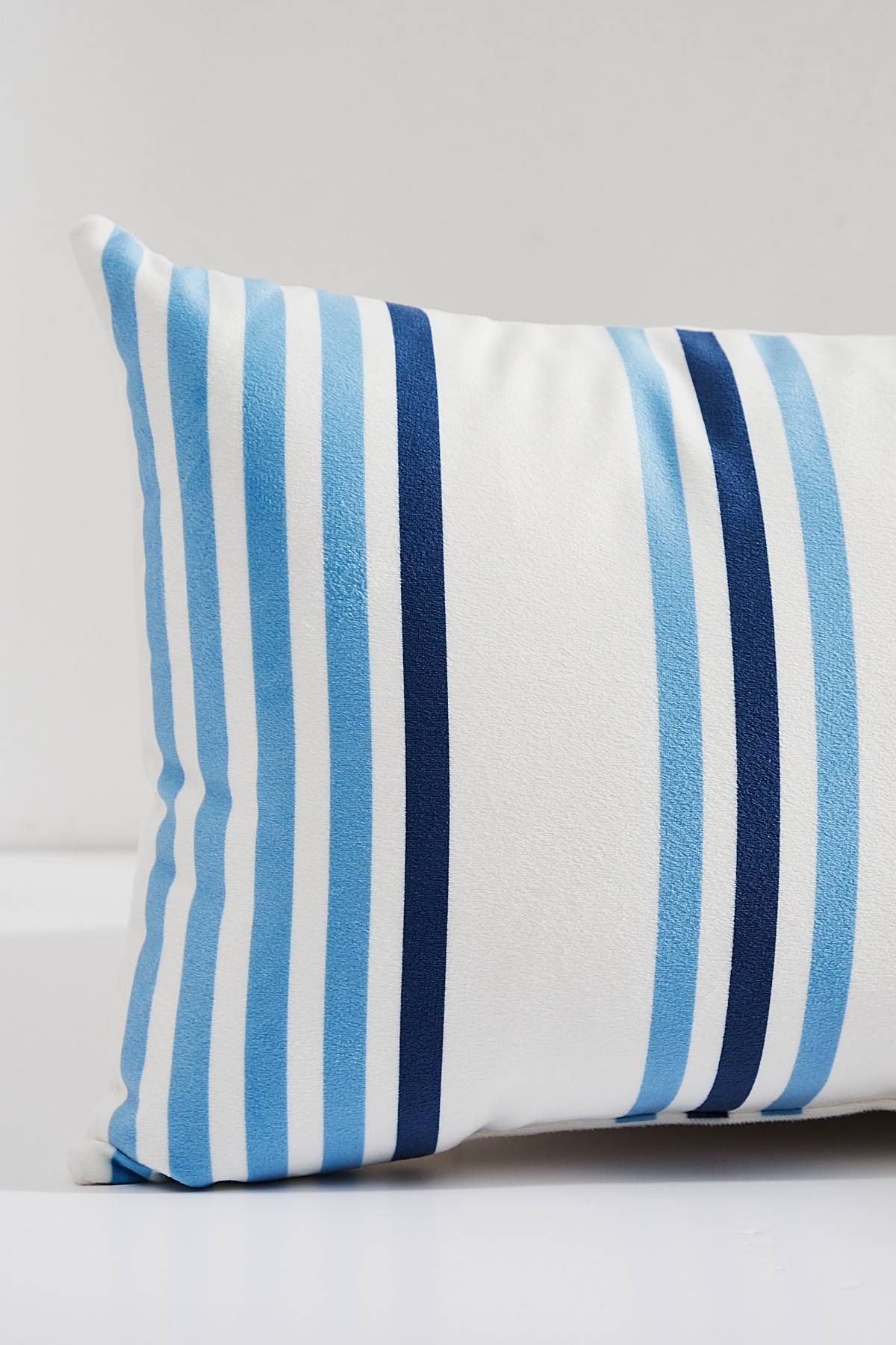 Cojín Lineal Sublimado Deconova | De Prati Tienda Online