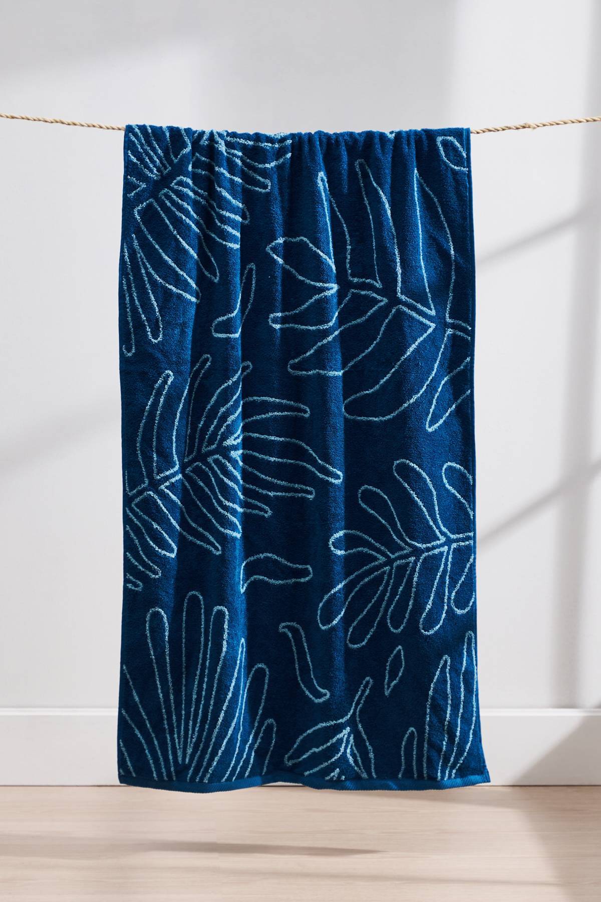 Toalla para Cuerpo Deconova Sully 500 g | Deprati Tienda Online