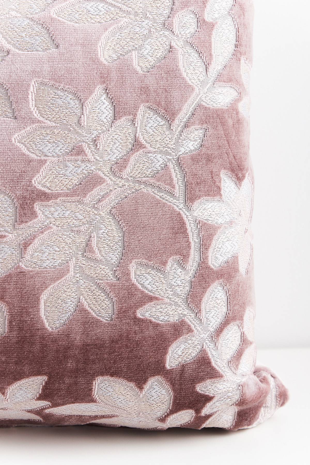 Cojín Flores Deconova | Deprati Tienda Online