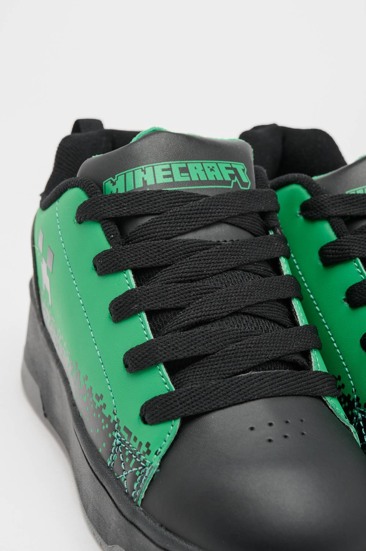 Sneakers Minecraft con Ruedas Heelys | Deprati Tienda Online