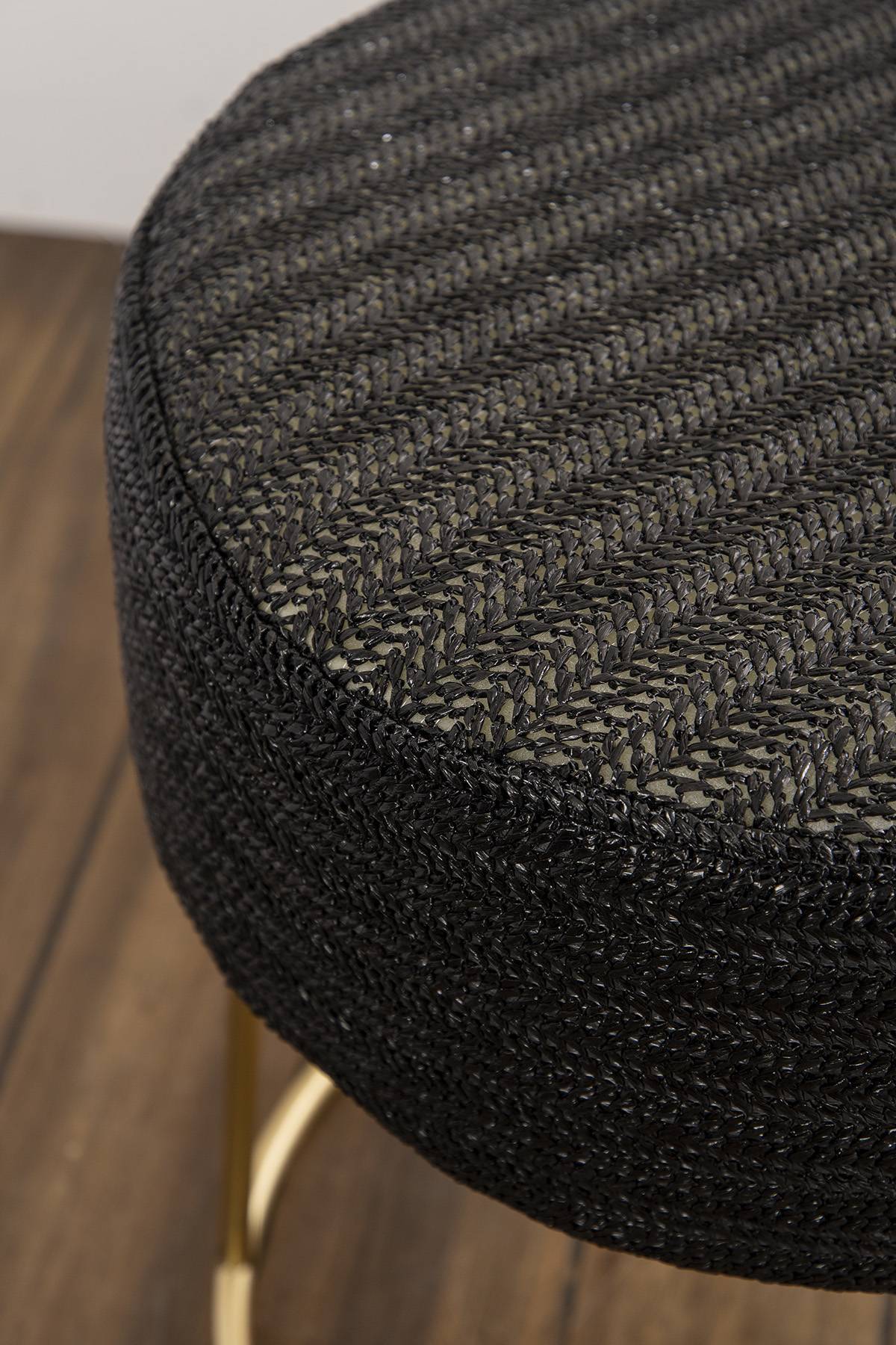 Taburete Negro con Dorado Concepts | De Prati Tienda Online