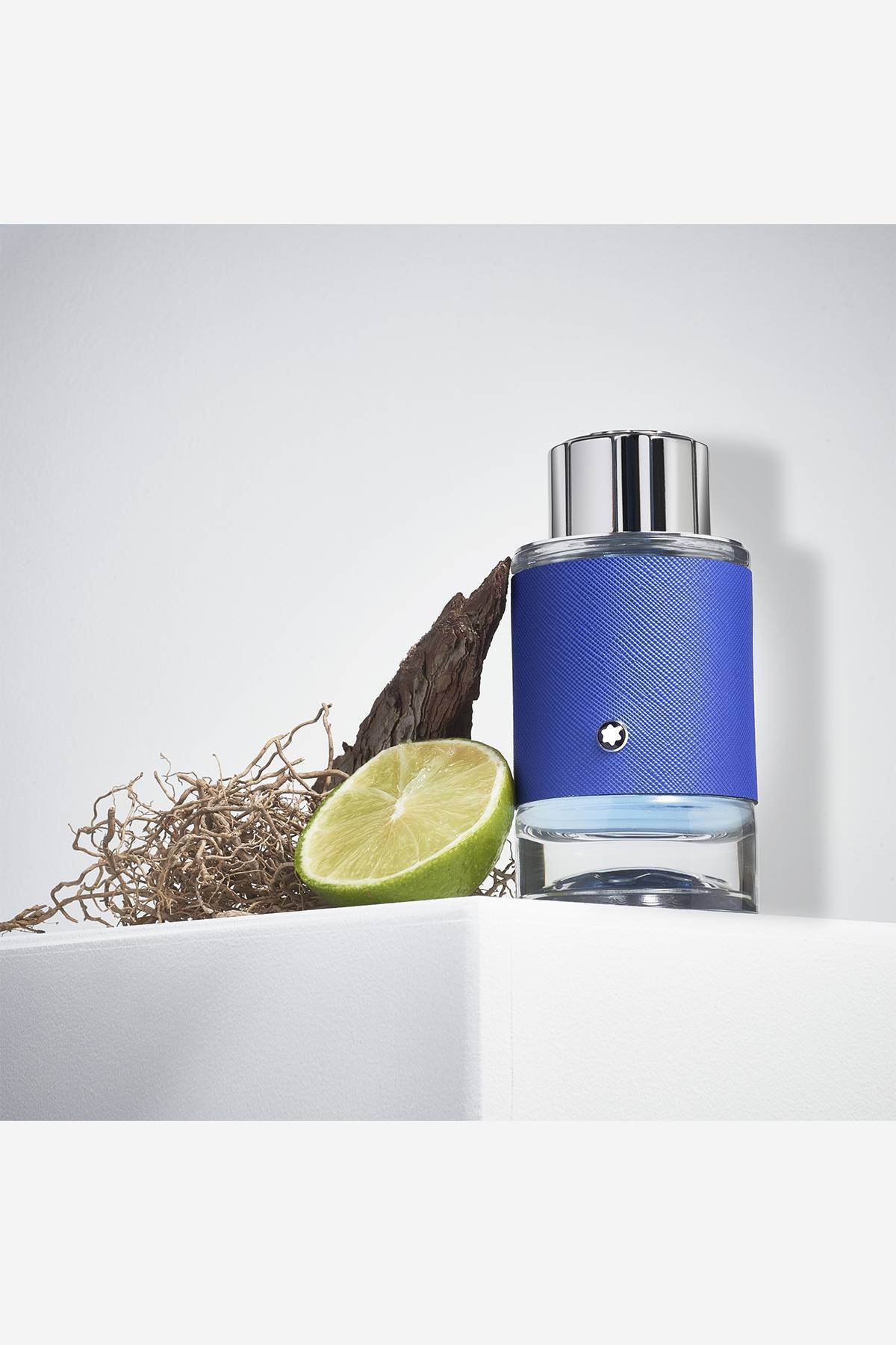 Eau de Parfum Explorer Ultra Blue Mont Blanc 100ml | Deprati Tienda Online