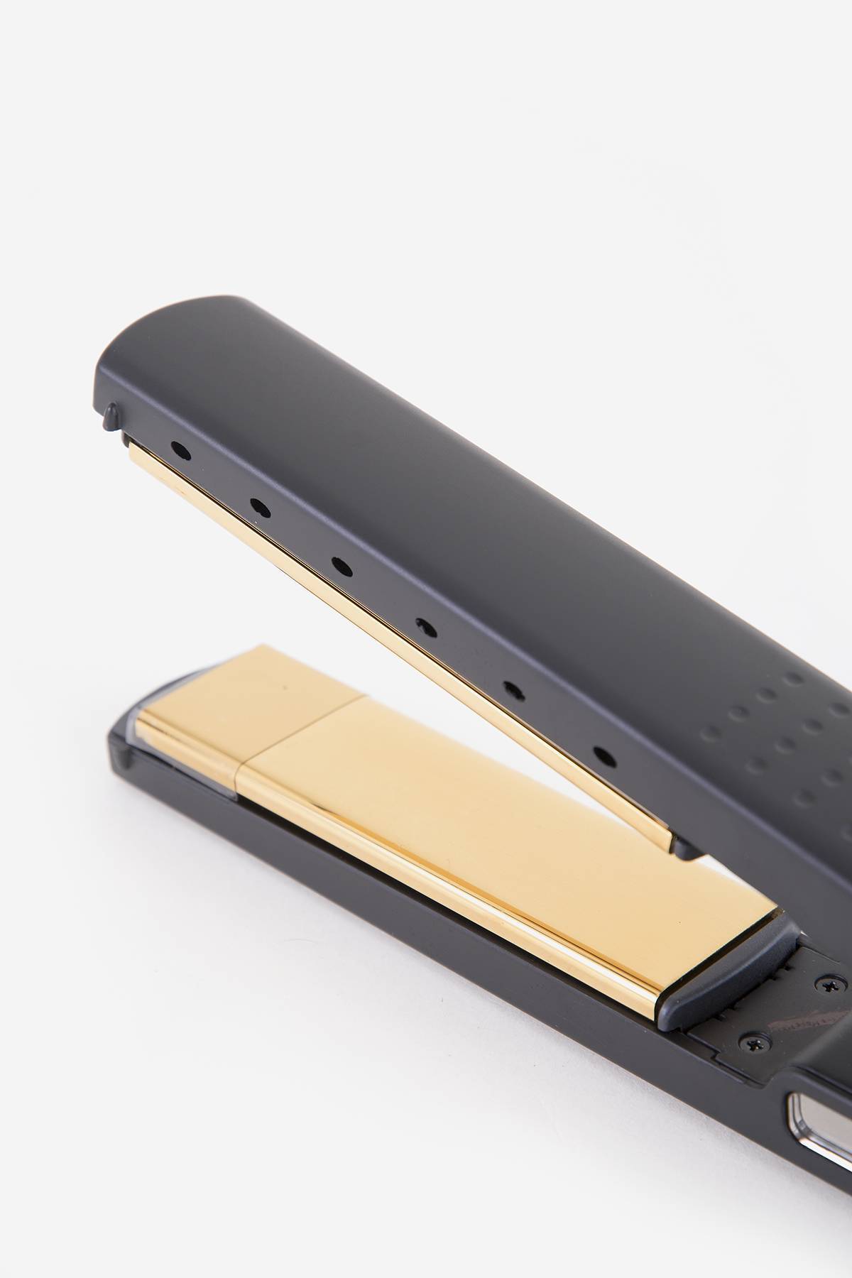 Plancha Babyliss 1 1/4 Nano Titanium | Deprati Tienda Online