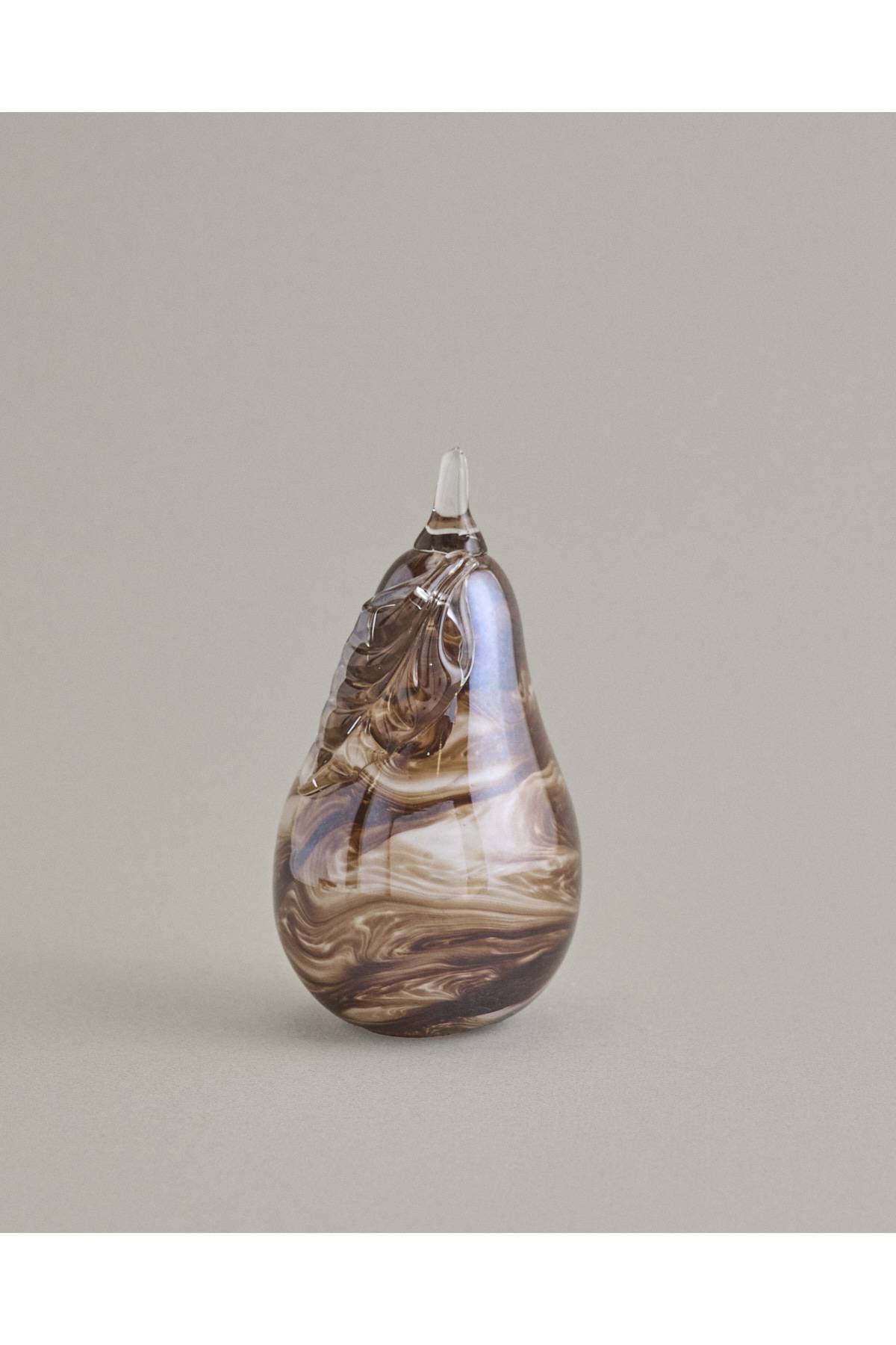 Pera Decorativa Marrón Concepts 19 cm | Deprati Tienda Online