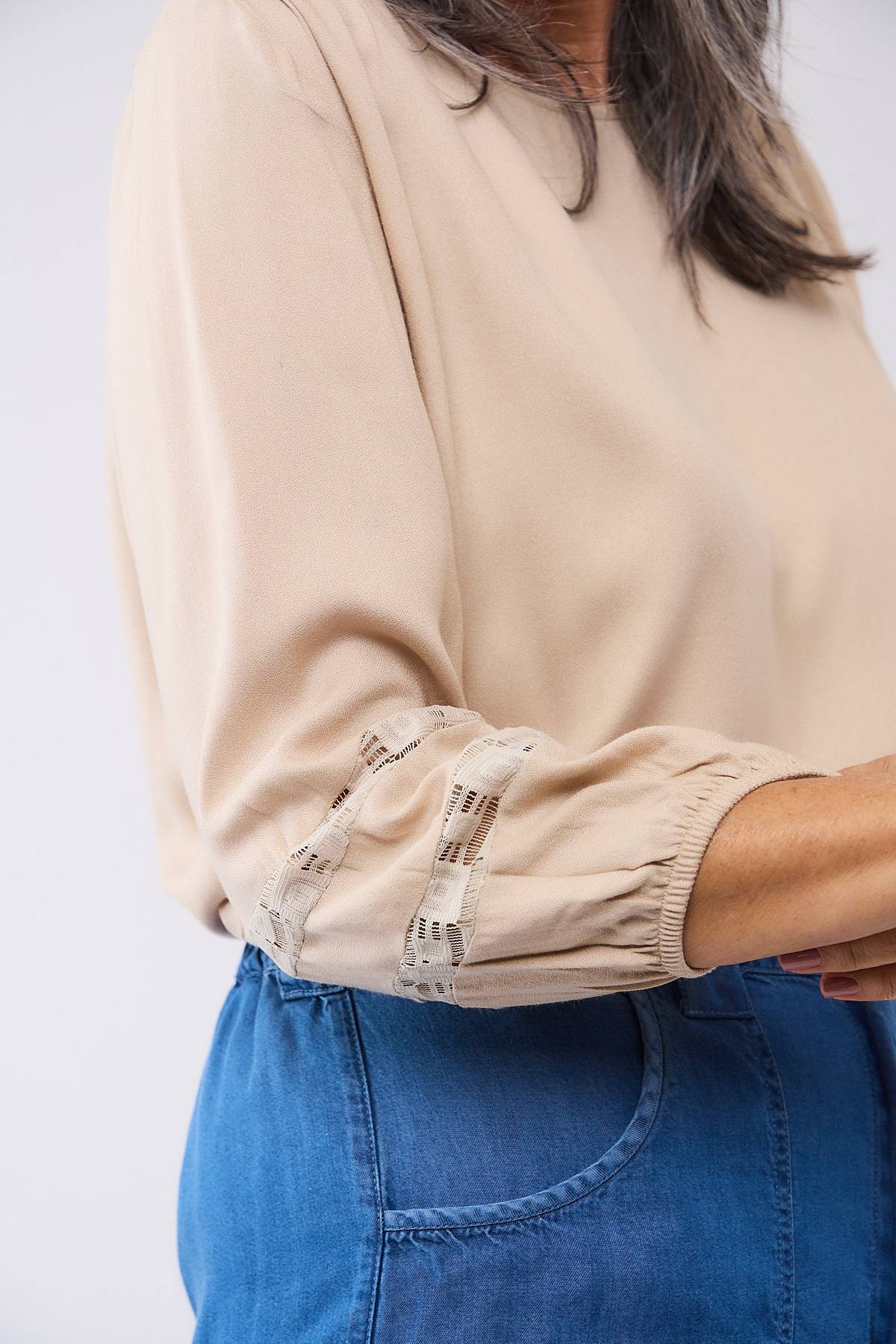 Blusa con Collar y Randa Amanda | De Prati Tienda Online