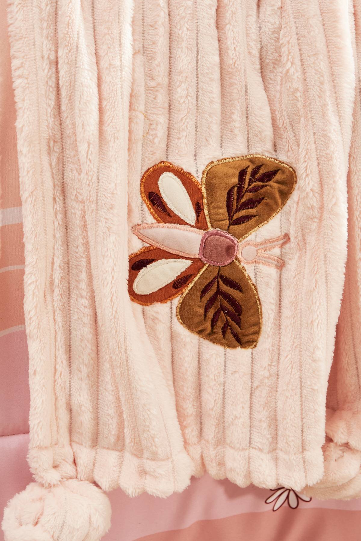 Cobija Mariposa Deconova | Deprati Tienda Online