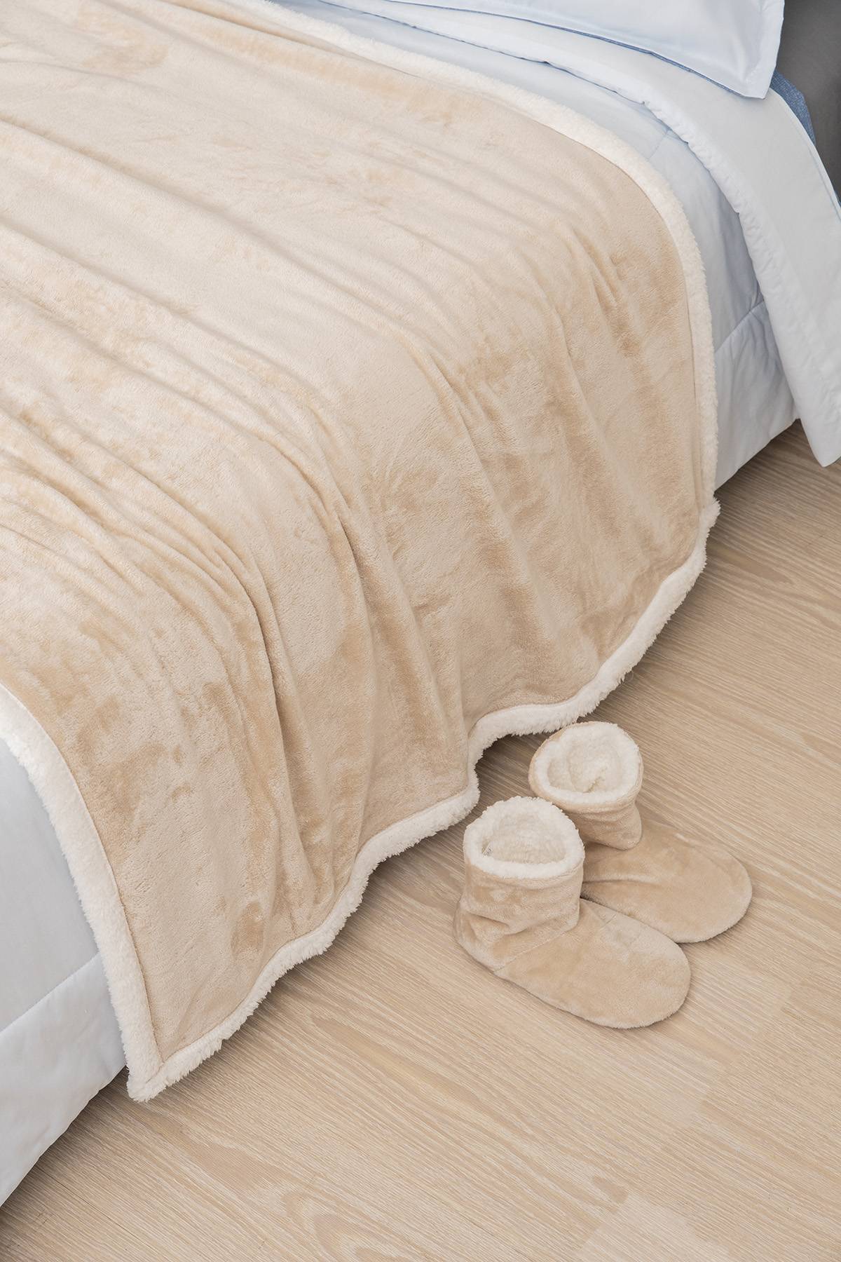 Set de Cobija y Pantuflas Deconova Habano | De Prati Tienda Online