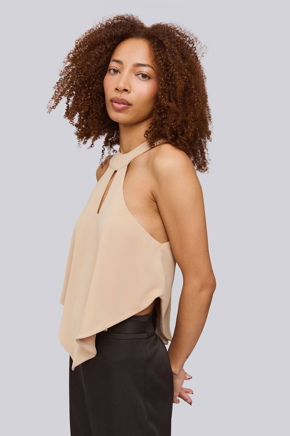 Blusa Halter Cut Out H&O | Deprati Tienda Online