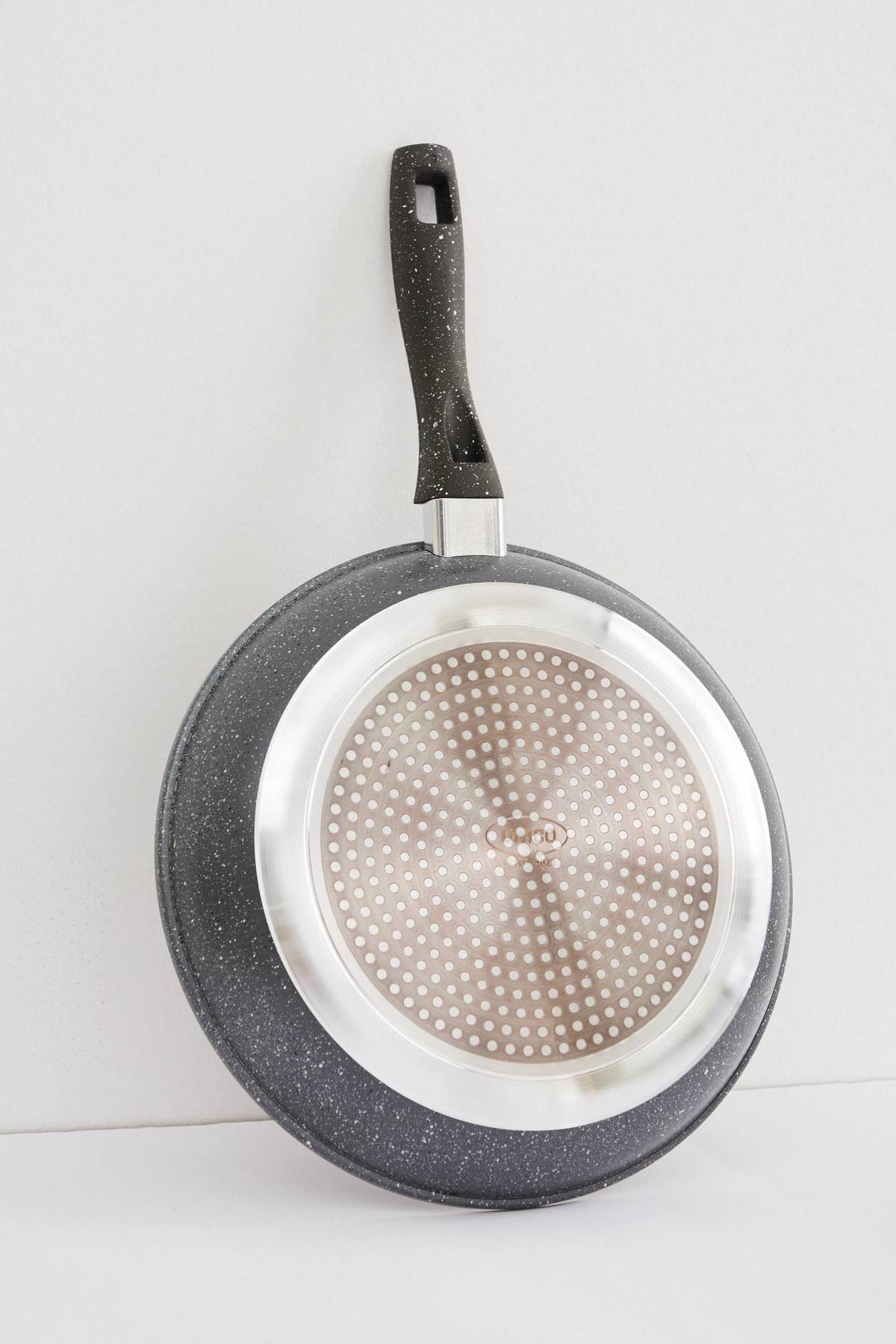 Sartén Acero Inoxidable Umco Black Stone 28 cm | Deprati Tienda Online