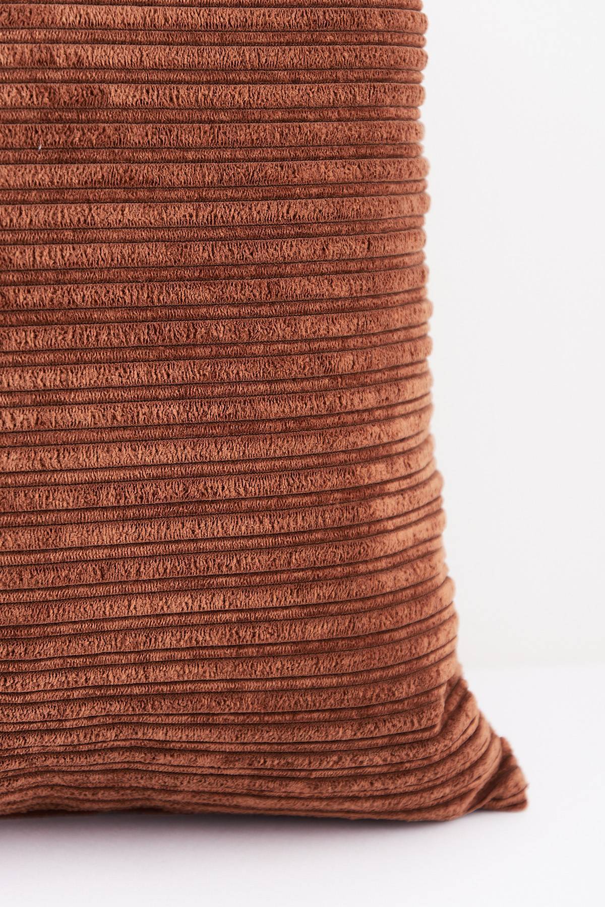 Cojín con Diseño de Líneas Deconova | De Prati Tienda Online