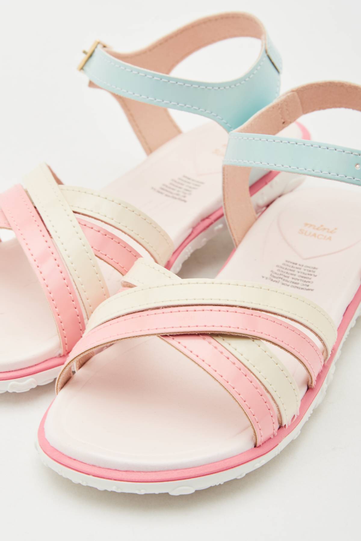 Sandalia de Tiras Cruzadas Mini Sua Cia | De Prati Tienda Online