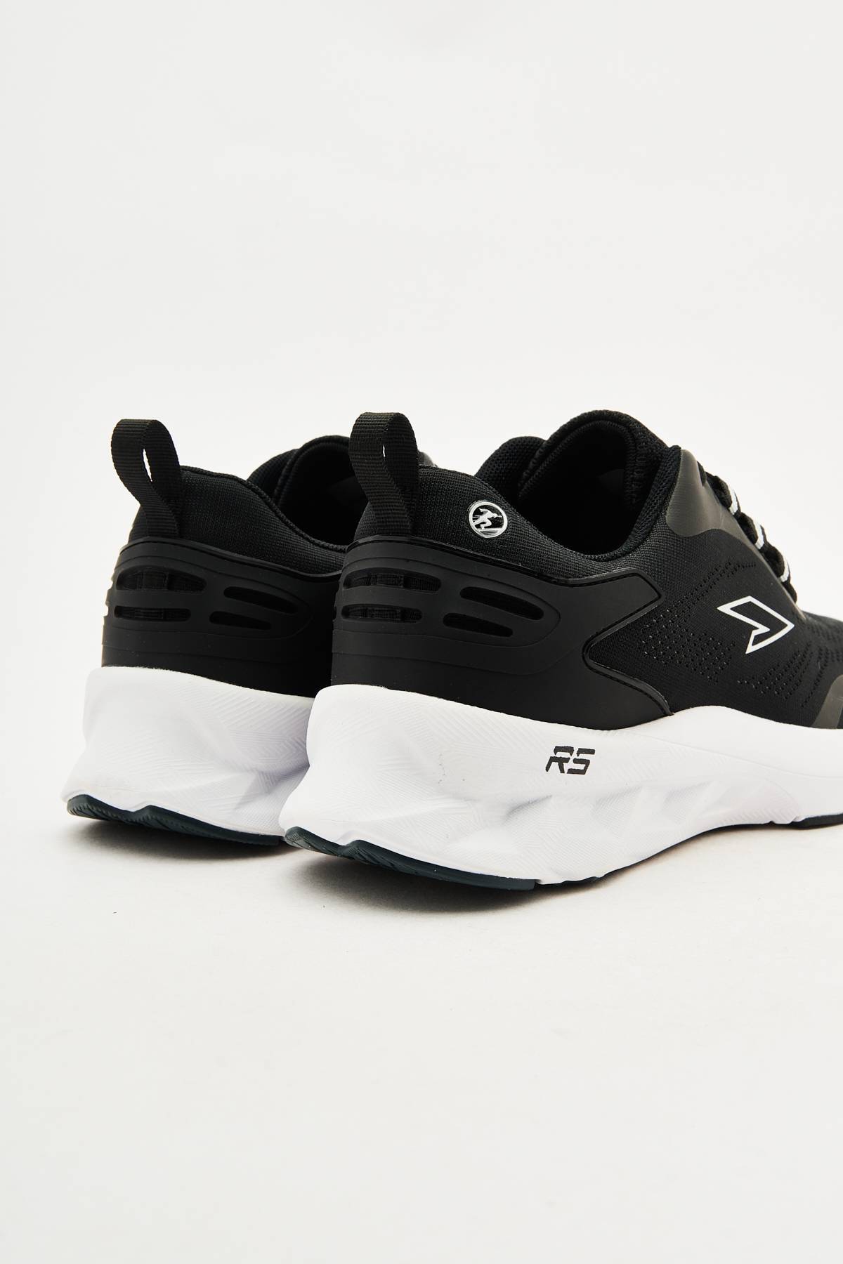 Zapato Deportivo Running con Pasador RS21 | Deprati Tienda Online