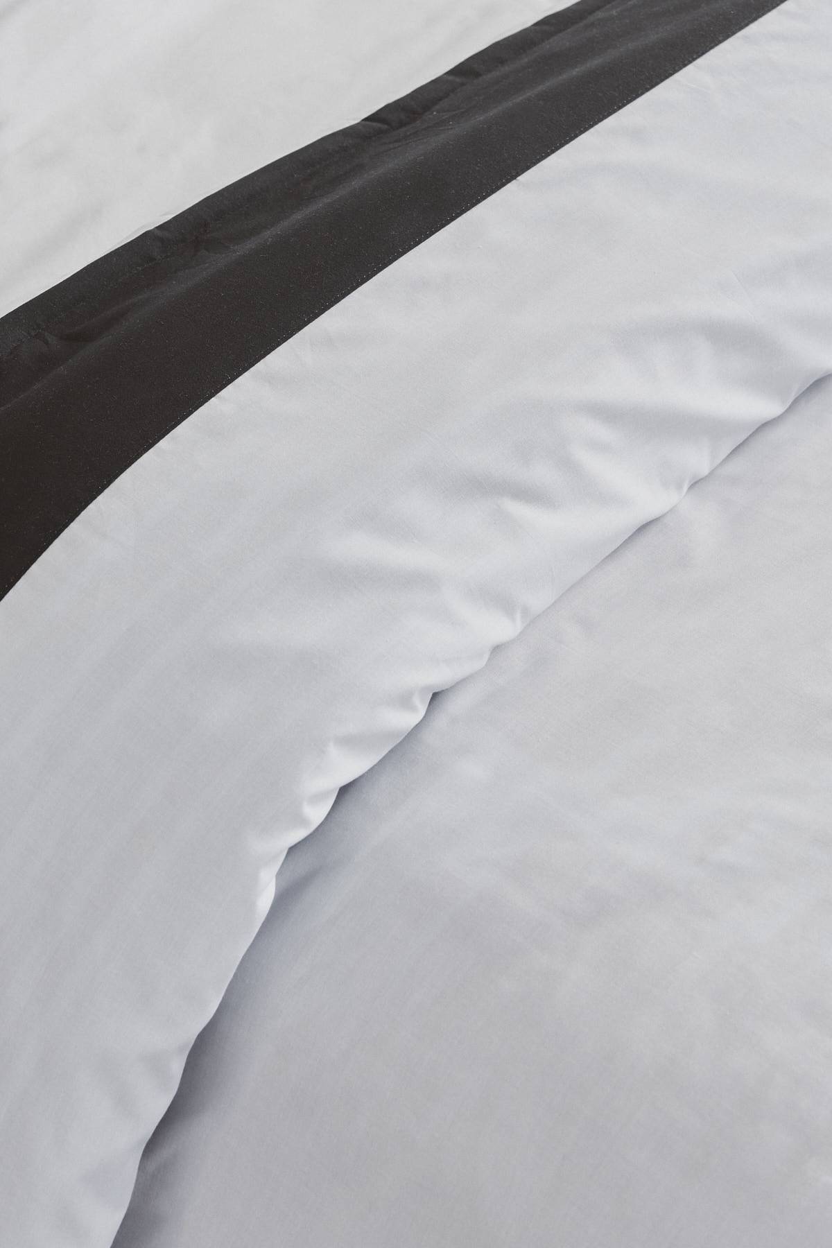 Duvet Deconova Nicolas | Deprati Tienda Online