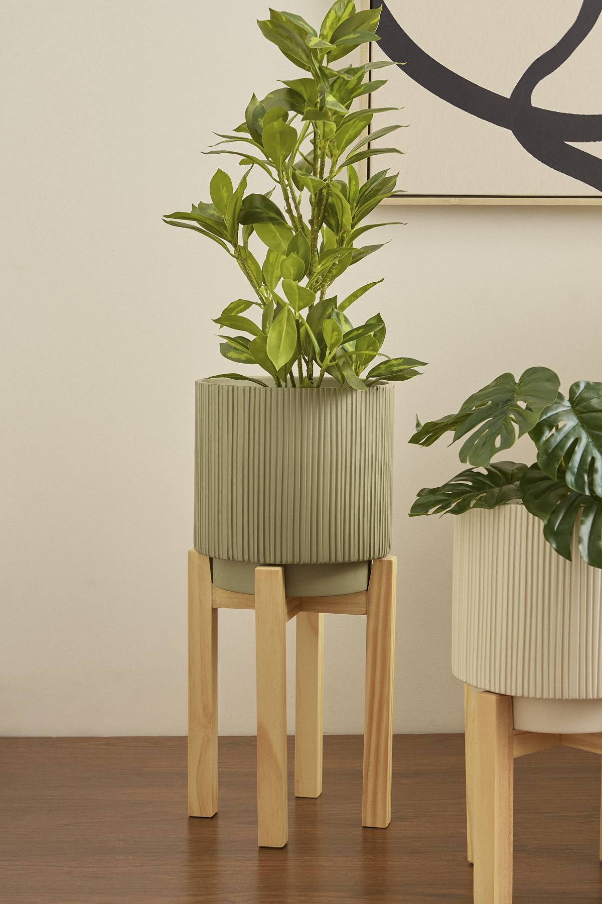 Macetero Verde Oliva Con Base Tahua Deprati Tienda Online