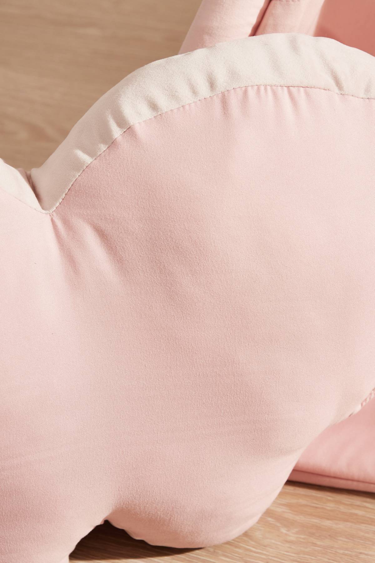 Cojín Mariposa Deconova | Deprati Tienda Online