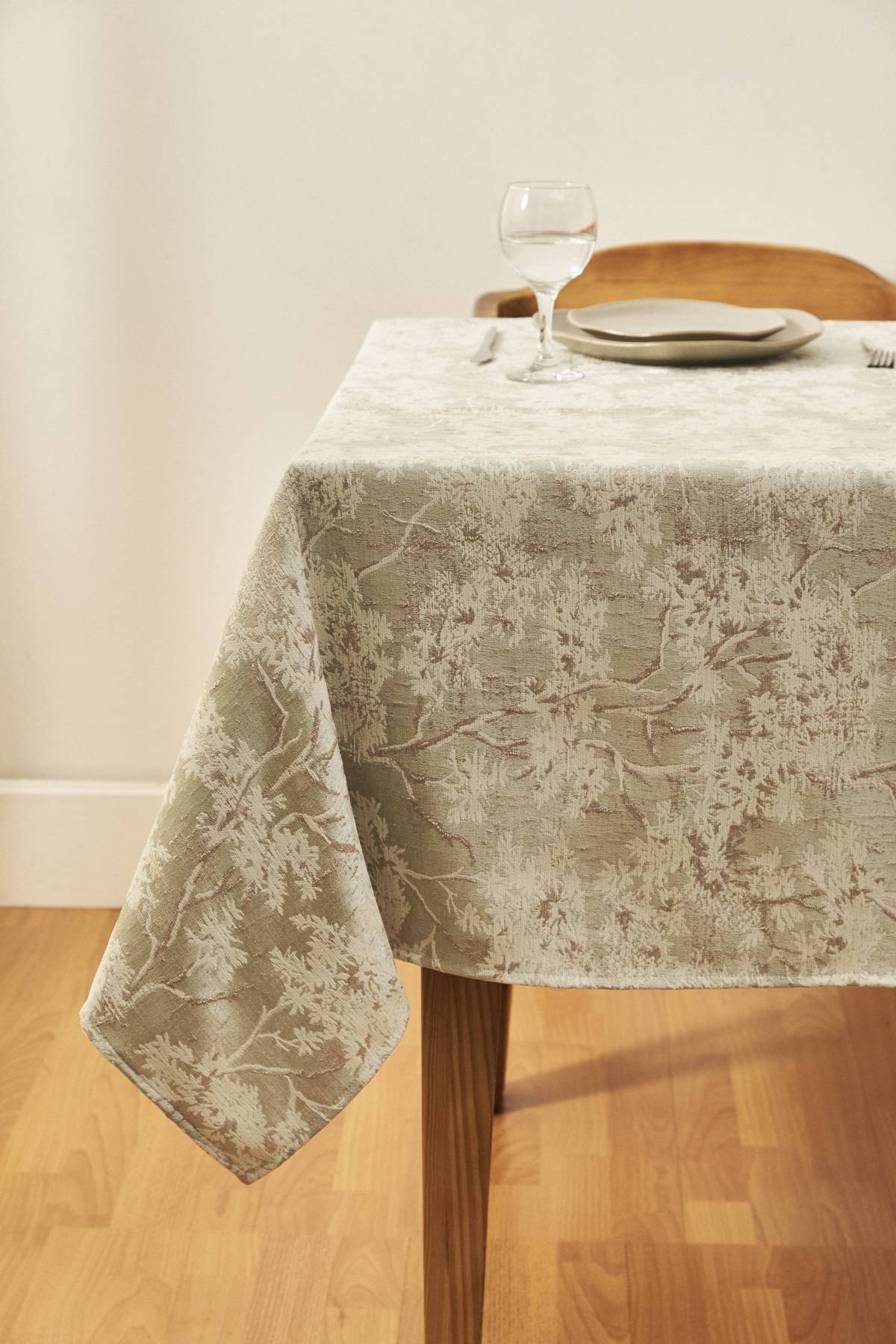 Mantel Rectangular Brocado 6 Puestos Deconova | De Prati Tienda Online