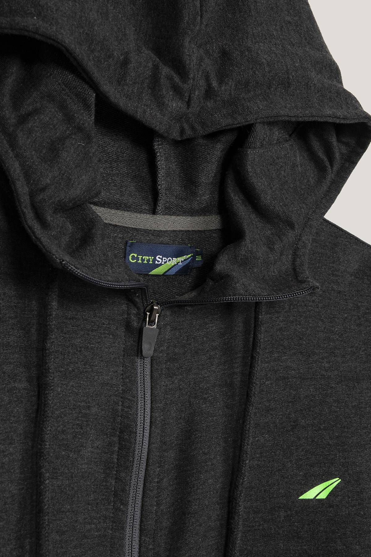 Chompa de Nylon con Capucha City Sport | Deprati Tienda Online
