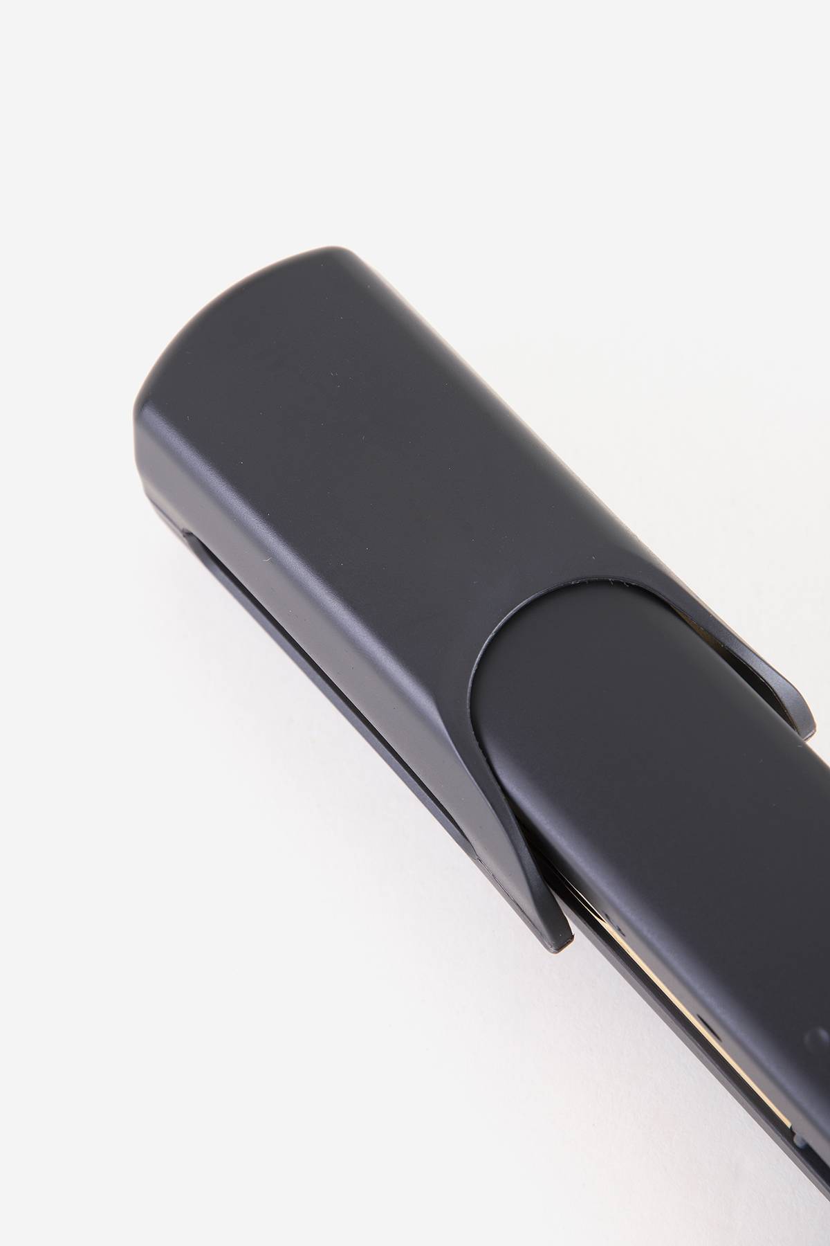 Plancha Babyliss 1 1/4 Nano Titanium | Deprati Tienda Online