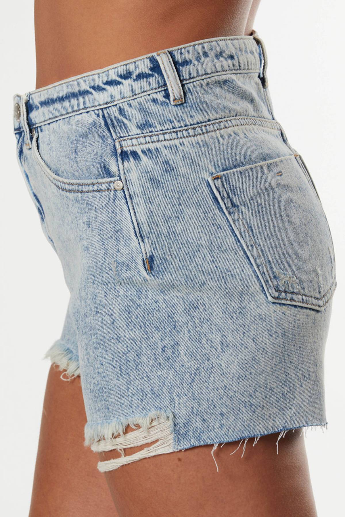 Short Skinny Denim con Rotos Rusty | Deprati Tienda Online