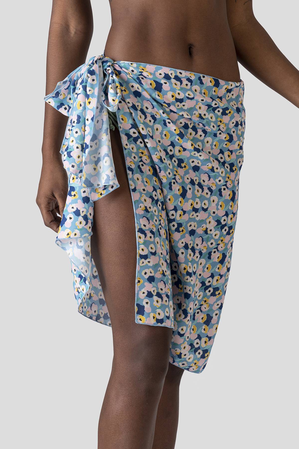 Pareo con prints Get In | De Prati Tienda Online