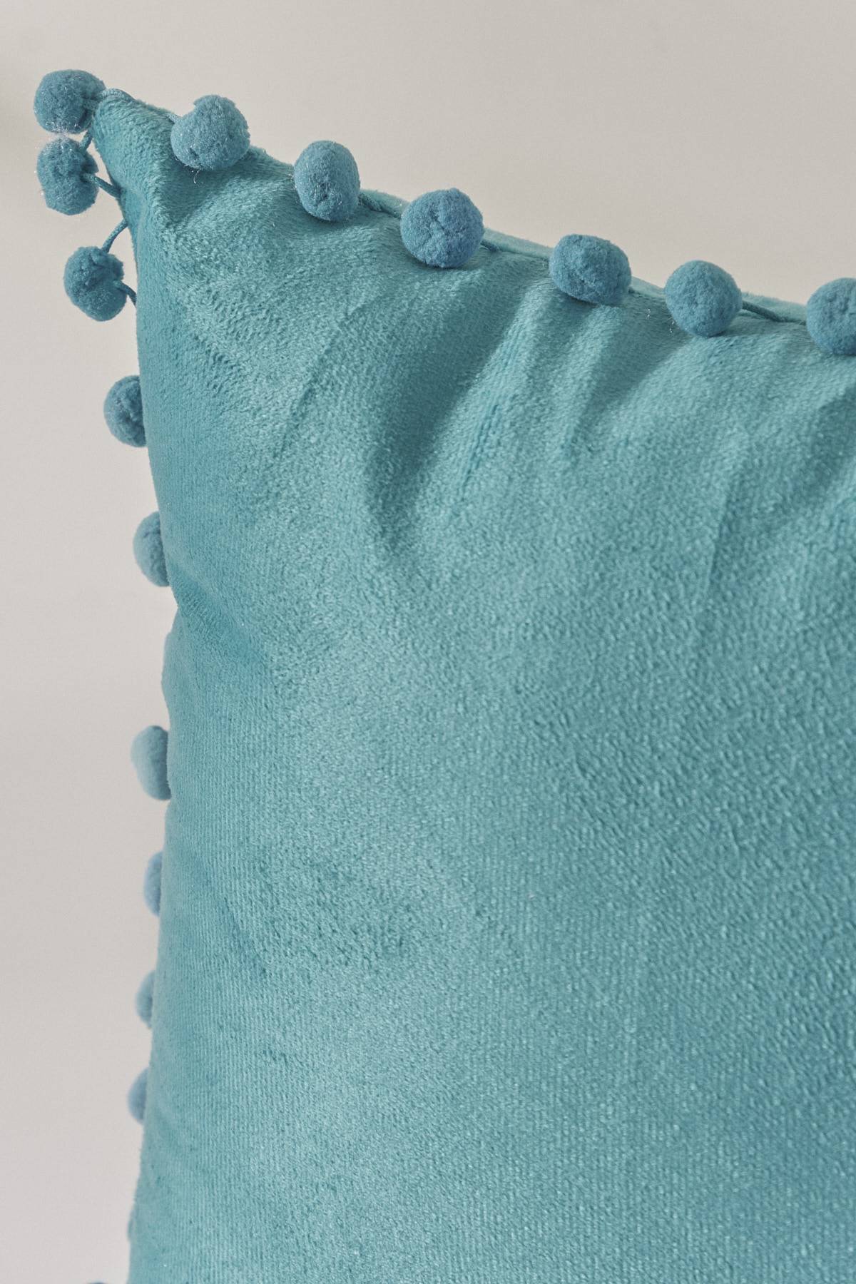 Cojín Turquesa con Borla Deconova | De Prati Tienda Online