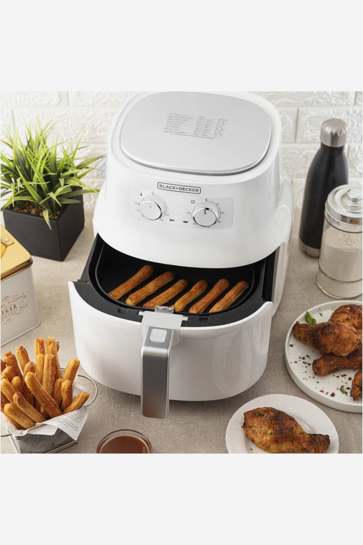 Freidora de Aire Black+Decker Blanca 4.5 Litros | Deprati Tienda Online