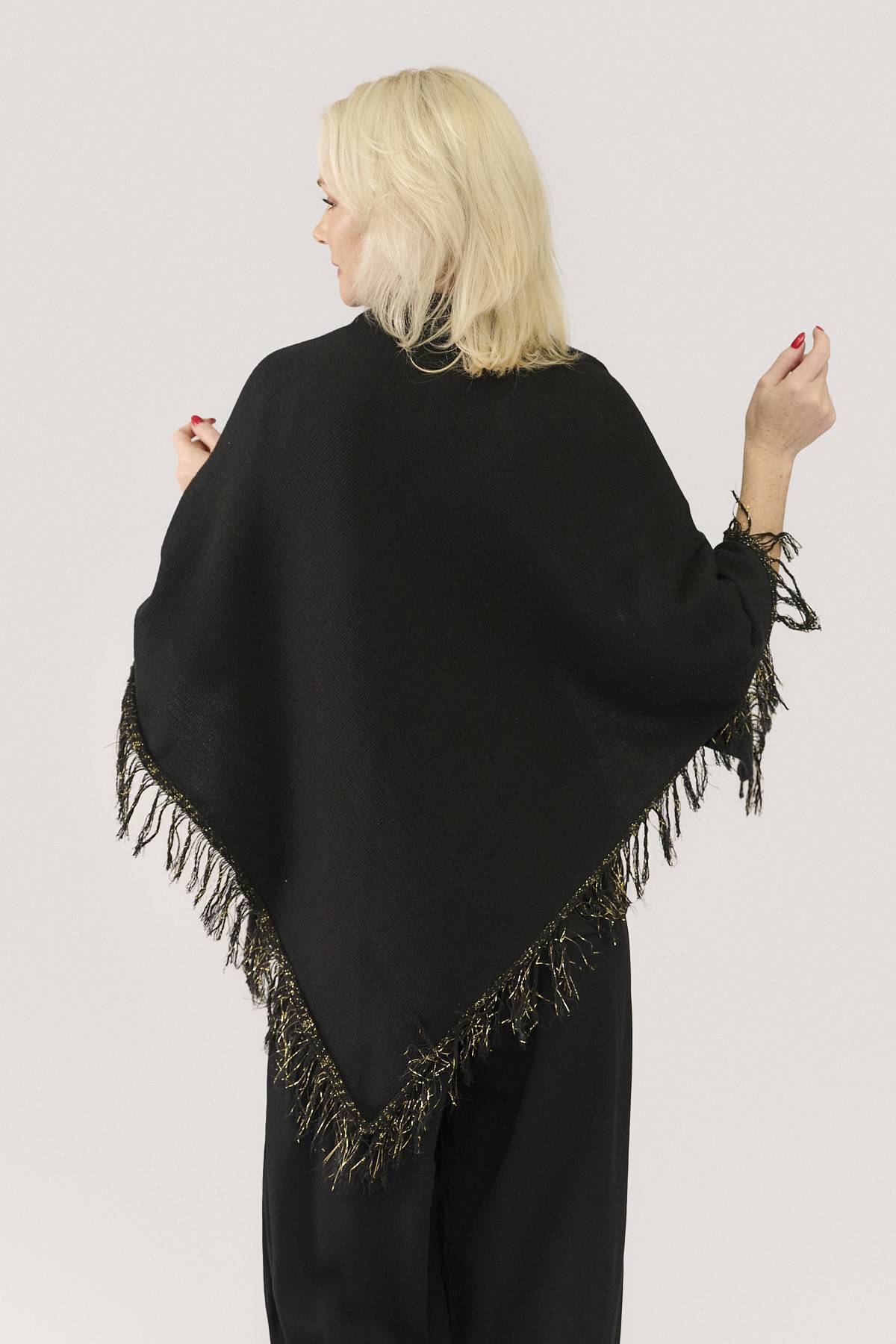 Chal con Flecos Amanda | Deprati Tienda Online