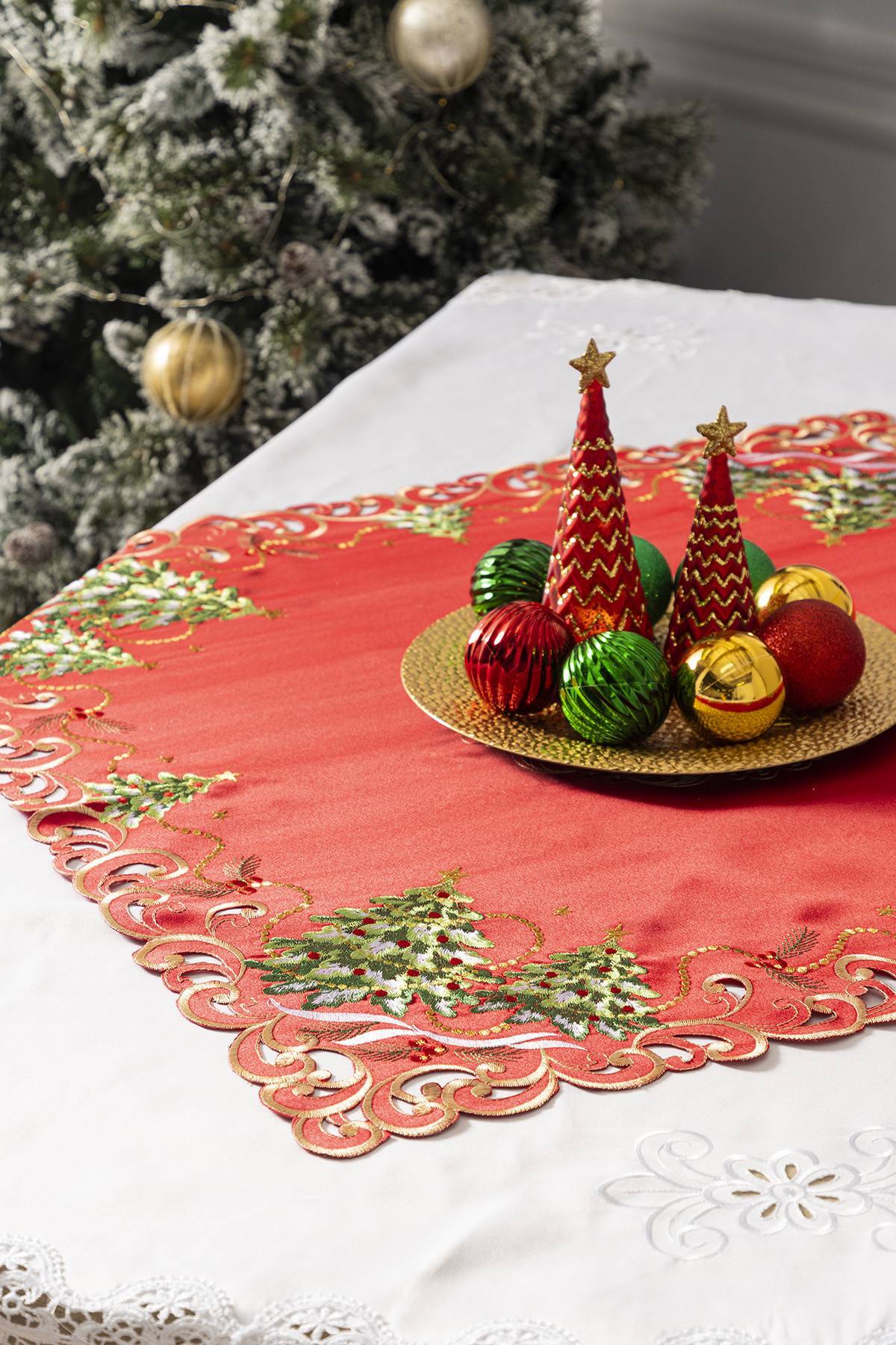 Mantel de Mesa Rojo Navideño Deconova | Deprati Tienda Online