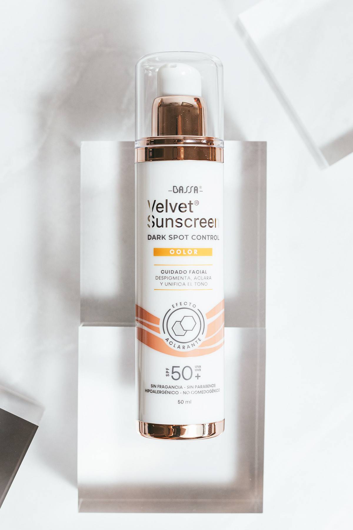 Protector Solar Velvet Dark Spot Control Bassa 50 ml | Deprati Tienda ...