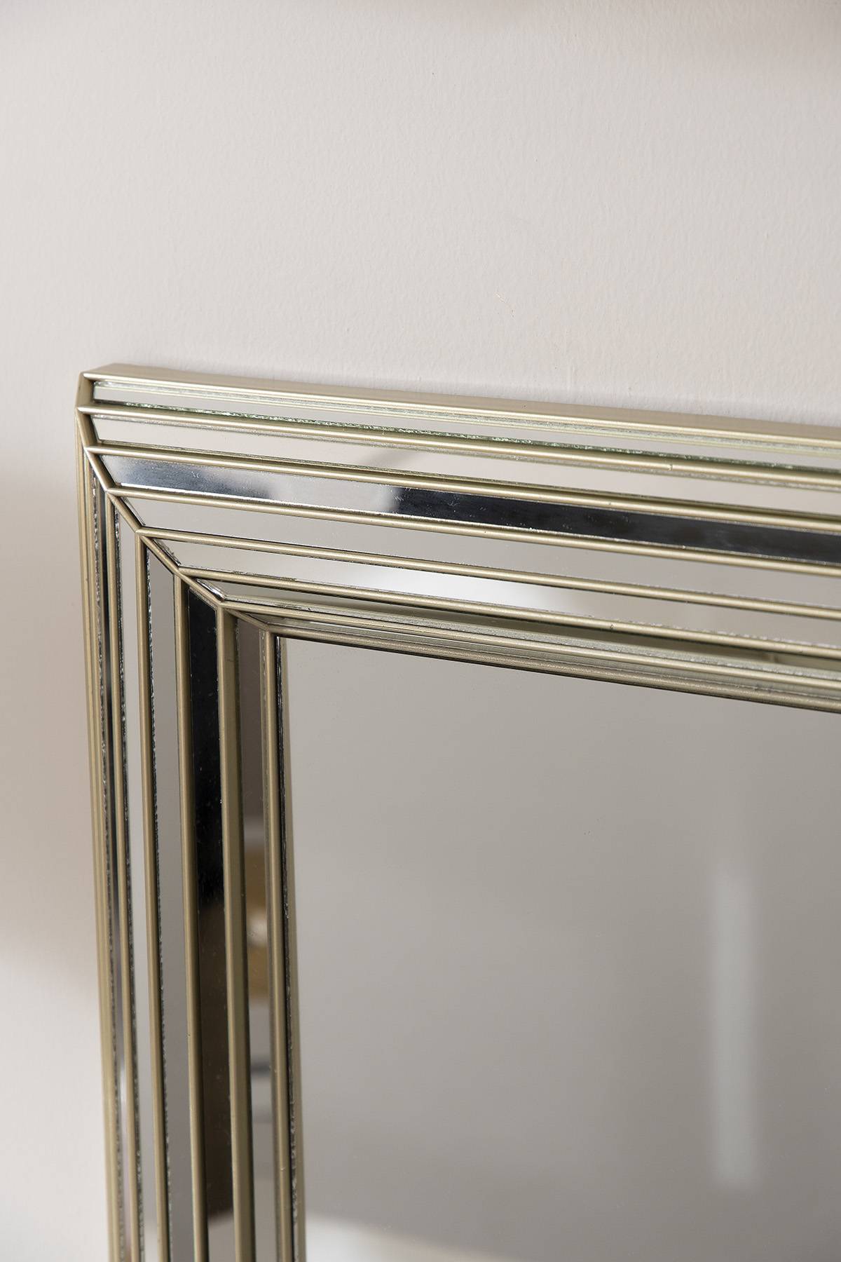 Espejo Plateado Concepts | Deprati Tienda Online