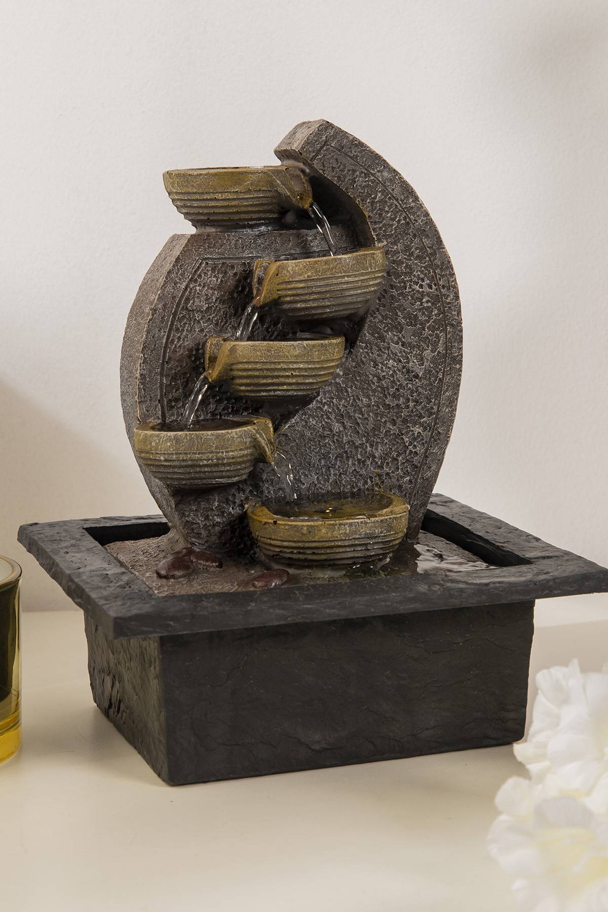 Fuente Decorativa con Agua y Luz Concepts | Deprati Tienda Online