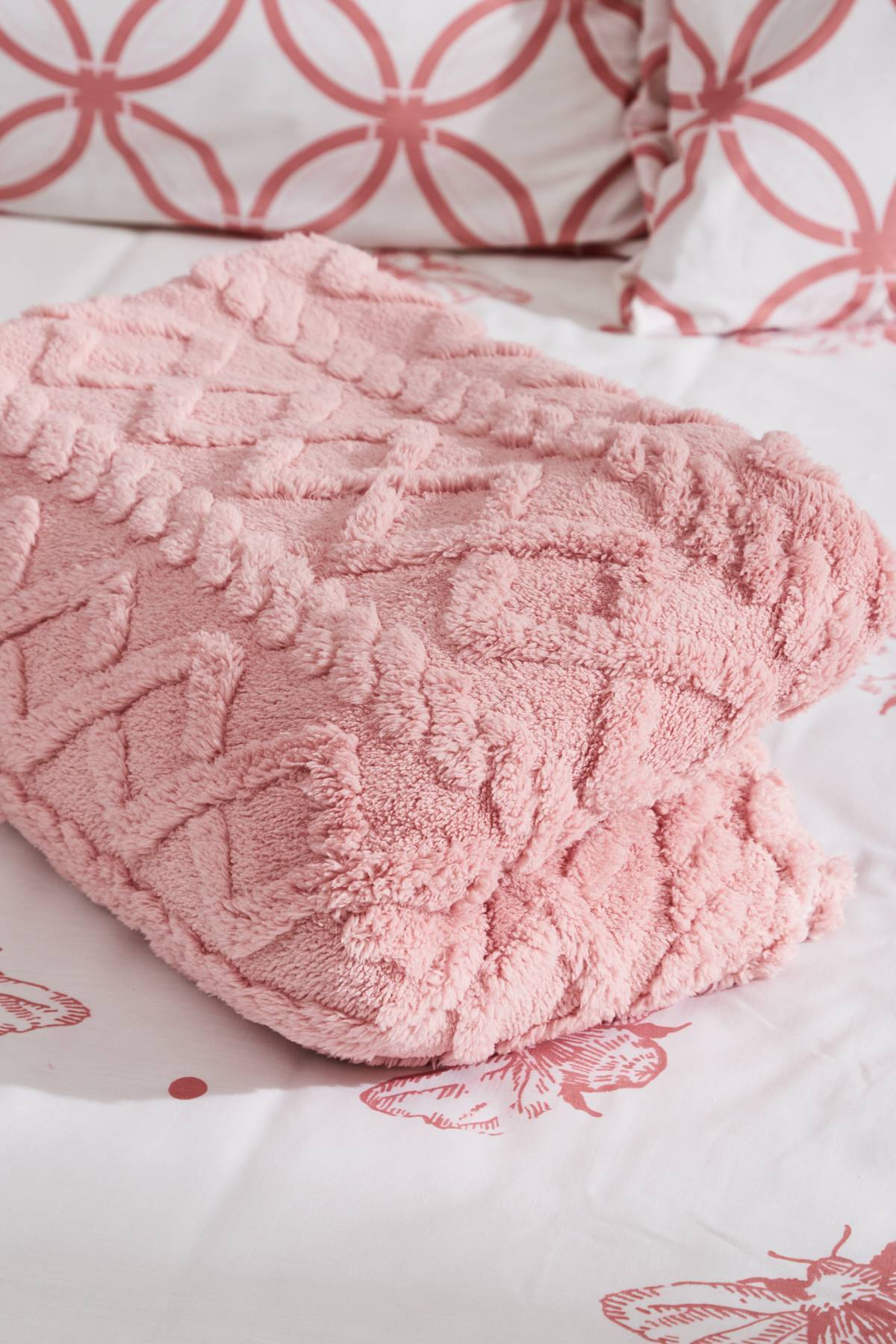 Cobija Trenzada Deconova | Deprati Tienda Online